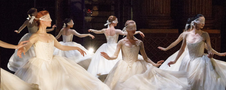 The Ballet in Opera Atelier: Integral motion - Vancouver Ballet Society